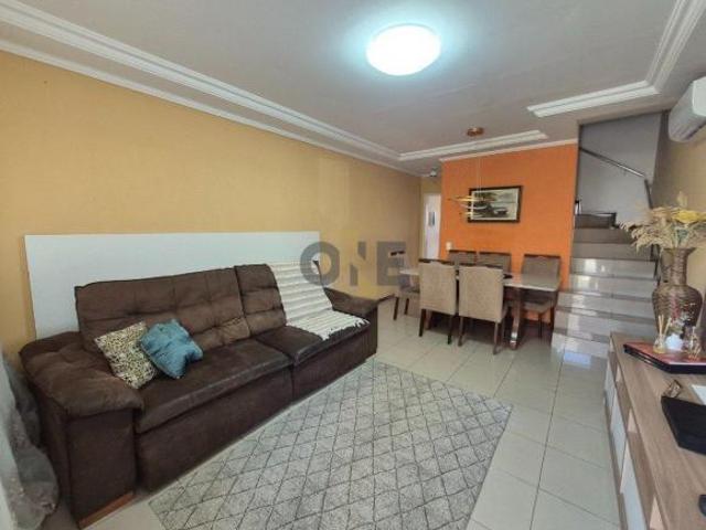 Casa com 3 dormitórios, sendo 1 suíte para venda Granja Viana Cotia SP