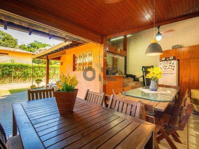Casa com 3 dormitórios, sendo 1 suíte para venda Granja Viana Cotia Sp