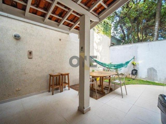 Casa com 3 dormitórios, sendo 1 suíte para venda Granja Viana Cotia SP