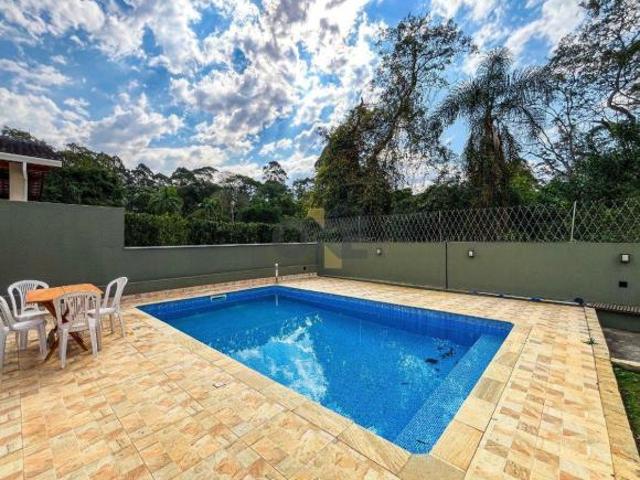 Casa com 3 dormitórios, sendo 1 suíte para venda Granja Viana Cotia SP
