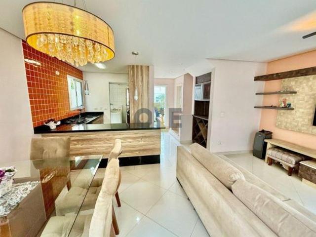 Casa com 3 dormitórios, sendo 1 suíte para venda Granja Viana Cotia SP