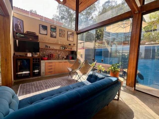 Casa com 3 dormitórios, sendo 1 suíte para venda Granja Viana Cotia SP Por R$ 1.380.000,00