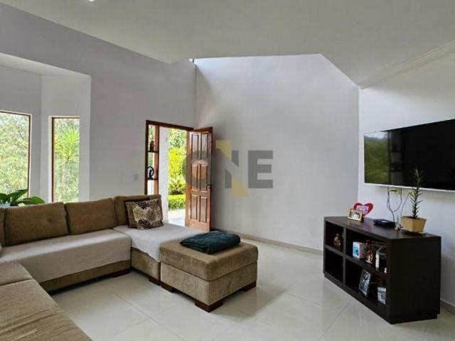 Casa com 3 dormitórios, sendo 1 suíte para venda Granja Viana Vargem Grande Paulista SP