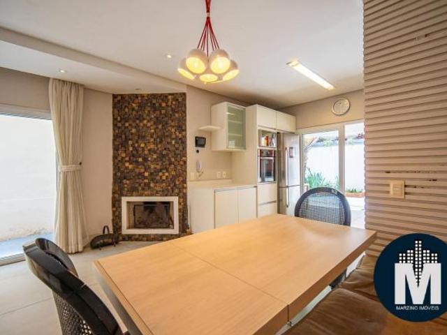 Casa com 3 dormitórios, sendo 1 suítes para venda Granja Viana Cotia/SP