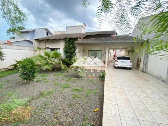 Casa com 3 dormitórios sendo 2 suítes à venda, 183 m² por R$ 690.000 Jardim Panorama Foz do Igua