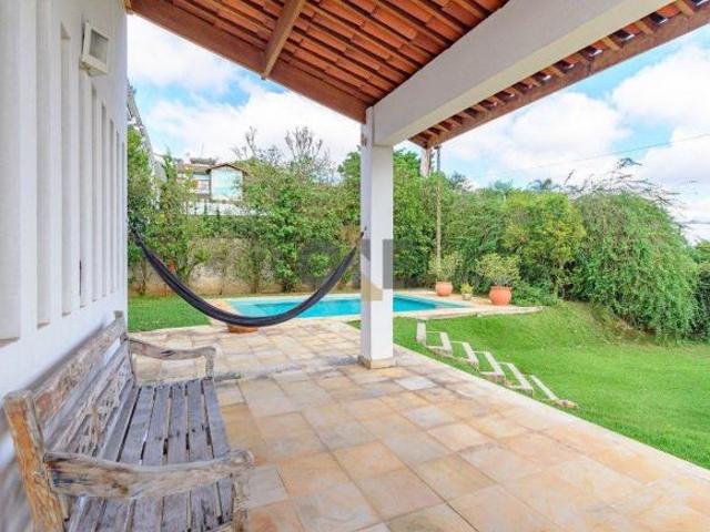 Casa com 3 dormitórios, sendo 2 suítes à venda ou locação Granja Viana Carapicuíba/SP