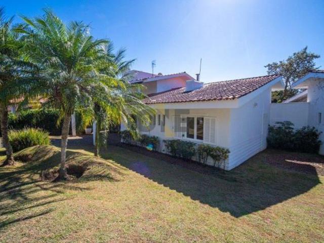 Casa com 3 dormitórios, sendo 2 suítes para venda Granja Viana Cotia SP