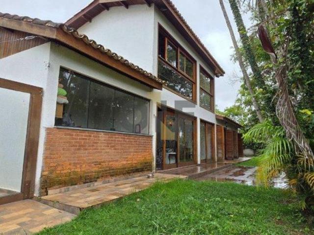 Casa com 3 dormitórios, sendo 2 suítes para venda Granja Viana Jandira/SP