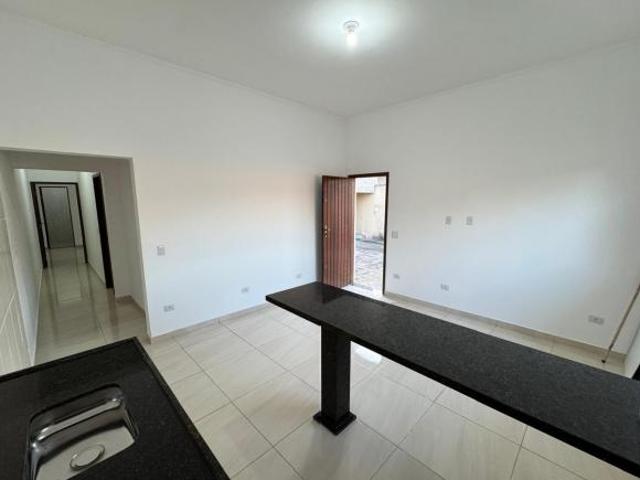 Casa com 3 dormitórios, sendo 2 suítes para Venda, Itanhaém / SP