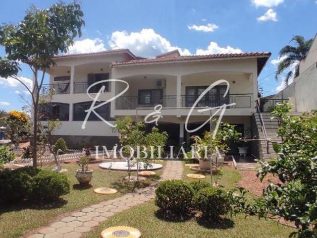 Casa com 3 Dormitórios, sendo 2 Suítes, piscina à Venda, 478m², Vila Estela S