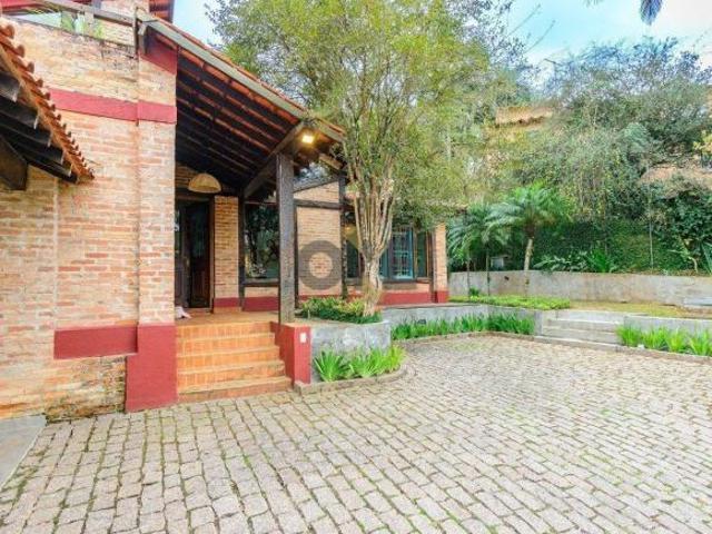 Casa com 3 dormitórios, sendo 3 suíte para venda Granja Viana Cotia SP