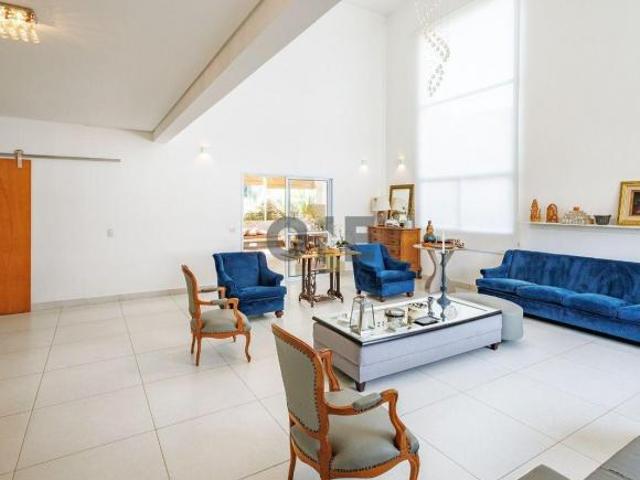 Casa com 3 dormitórios, sendo 3 suíte para venda Granja Viana Cotia SP
