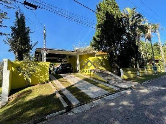 Casa com 3 dormitórios sendo 3 suítes à venda, 409 m² por R$ 1.800.000