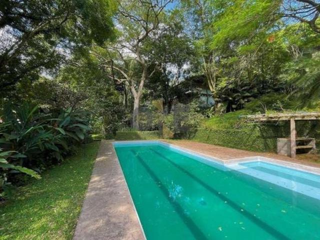 Casa com 3 dormitórios, sendo 3 suítes à venda Granja Viana Carapicuíba/SP
