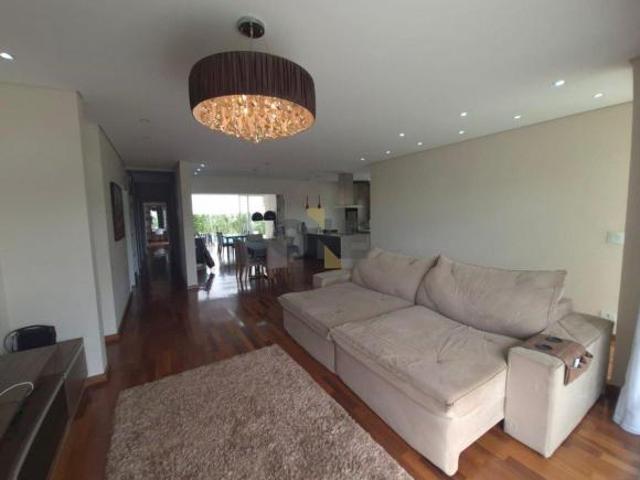 Casa com 3 dormitórios, sendo 3 suítes para venda Cotia SP