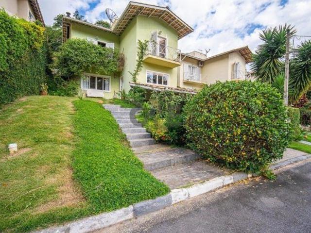 Casa com 3 dormitórios, sendo 3 suítes para venda Granja Viana Carapicuíba SP