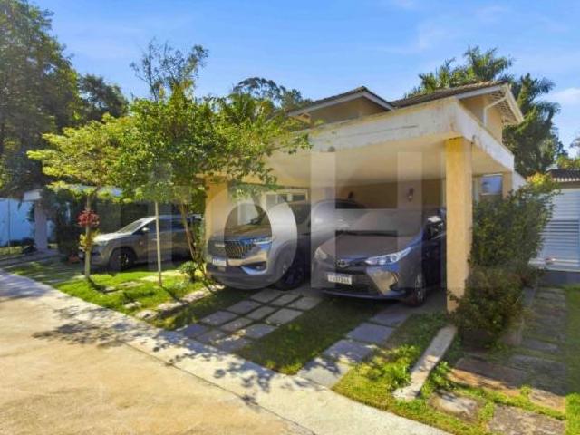 Casa com 3 dormitórios, sendo 3 suítes para venda Granja Viana Carapicuíba SP