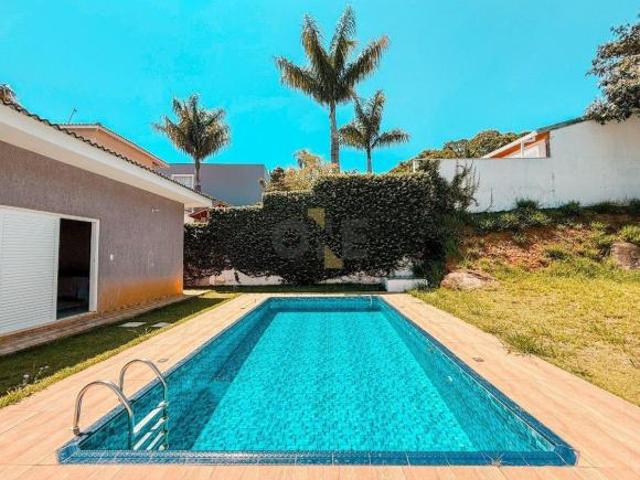 Casa com 3 dormitórios, sendo 3 suítes para venda Granja Viana Cotia SP