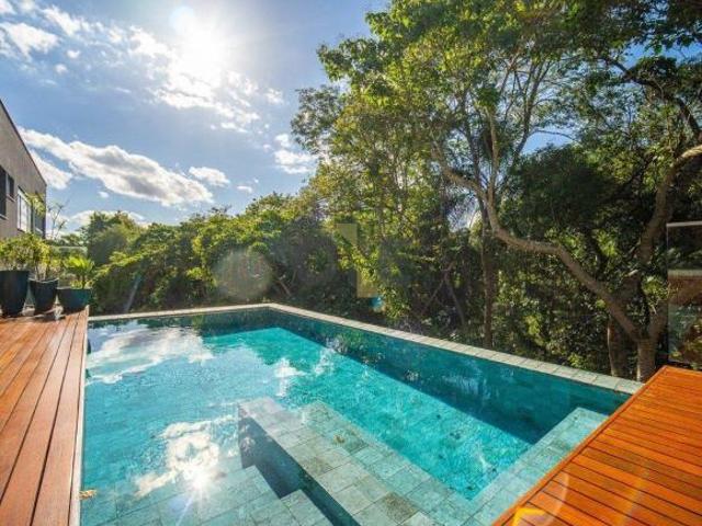 Casa com 3 dormitórios, sendo 3 suítes para venda Granja Viana Cotia SP