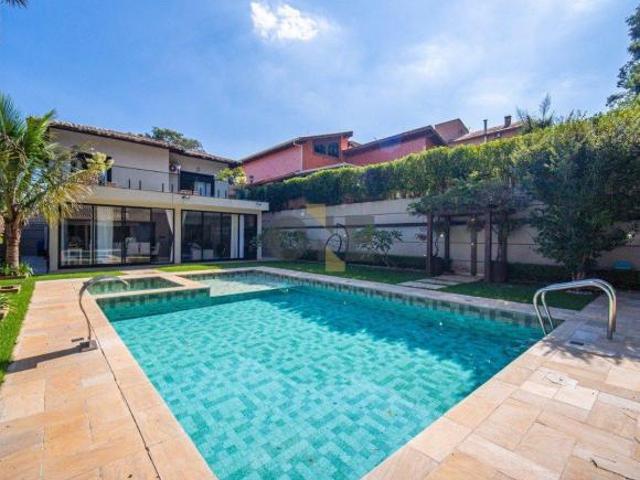 Casa com 3 dormitórios, sendo 3 suítes para venda Granja Viana Jandira SP