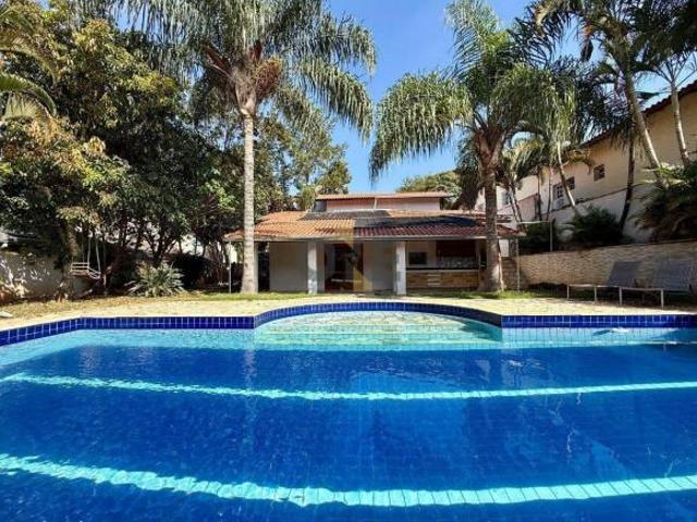 Casa com 3 dormitórios, sendo 3 suítes para venda e locação Granja Viana Cotia SP