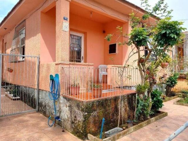 Casa com 3 dormitórios Teresópolis