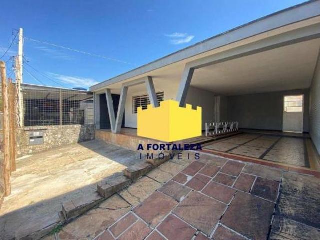 Casa com 3 dormitórios, 179 m² venda por R$ 1.000.000 ou aluguel por R$ 3.684/mês Jardim Girasso