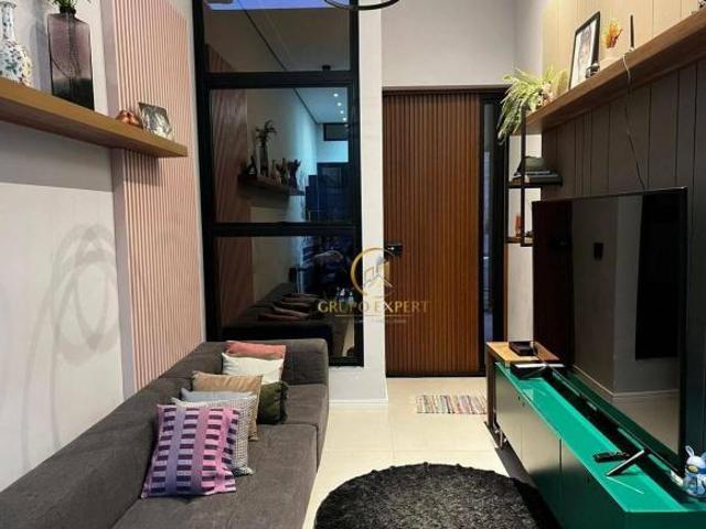 Casa com 3 dormitórios 114 m² 1 suíte com closet à venda, por R$ 750.000 Condomínio Villa Romana