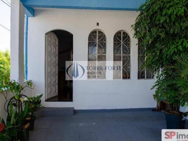 Casa com 3 dormitorios 1 com sacada 2 vagas em Ermelino Matarazzo