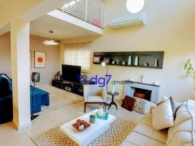 Casa com 3 dormitórios, 1 Suíte à venda, 400 m² por R$ 1.300.000 Granja Viana