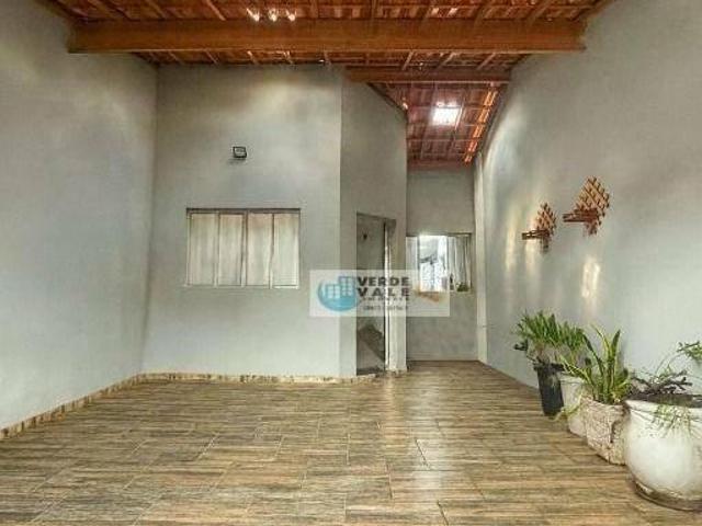 Casa com 3 dormitórios 1 suíte Parque Novo Horizonte São José dos Campos/SP