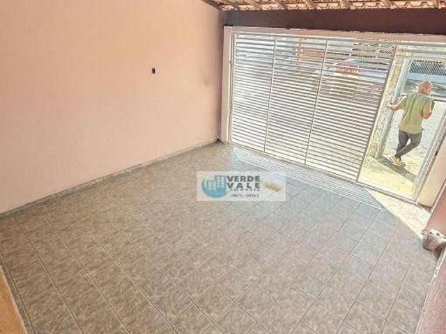 Casa com 3 dormitórios 1 suíte Vila Industrial São José dos Campos/SP