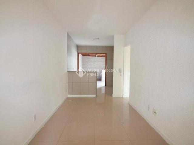 Casa com 3 dormitórios 1 Vaga Moradas Club