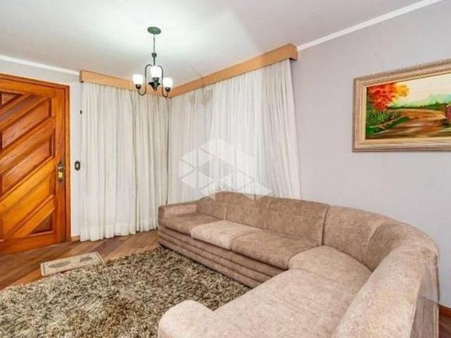 Casa com 3 dormitórios, 1 vaga no bairro Jardim Leopoldina