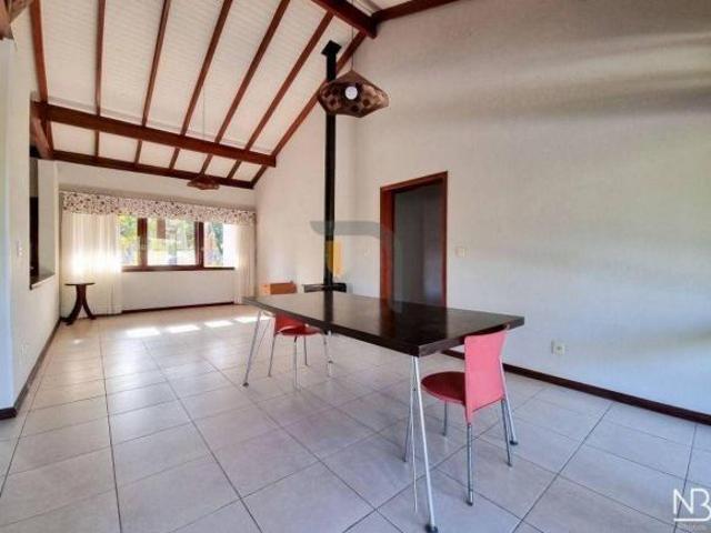 Casa com 3 dormitórios, 254 m² venda R$ 1600.000,00