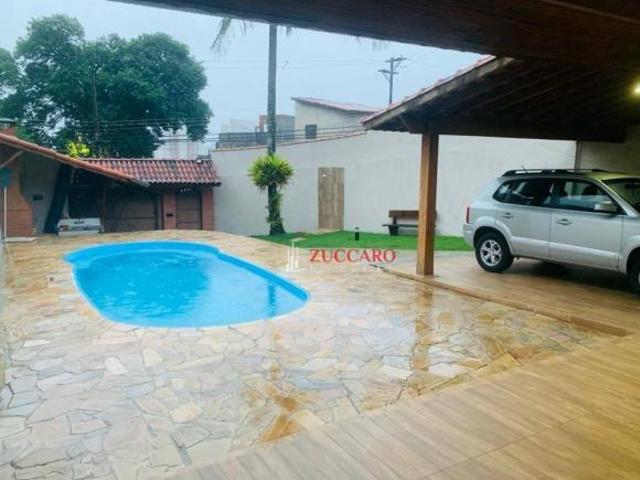 Casa com 3 dormitórios, 200 m² venda por R$ 950.000,00 ou aluguel por R$ 5.750,00/mês Bom Clima
