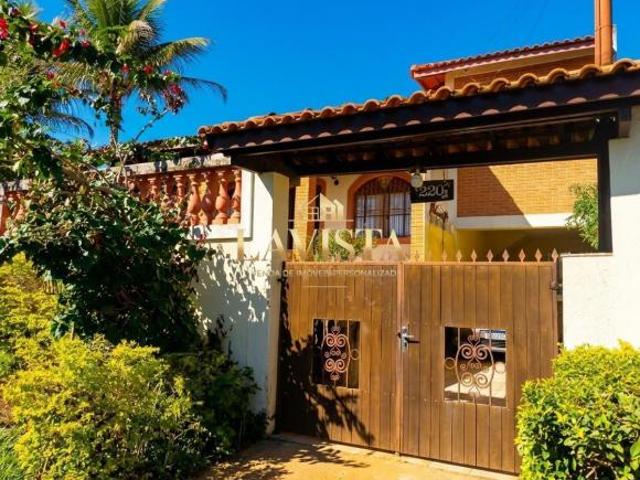 Casa com 3 dormitórios, 206m², Jardim dos Pinheiros Atibaia