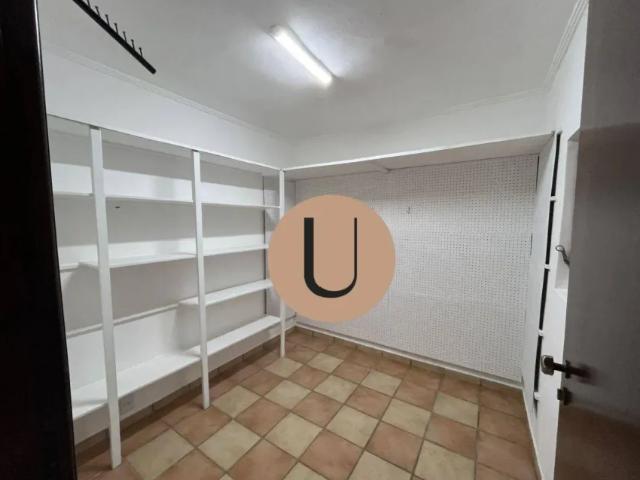 Casa com 3 dormitórios, 216 m² venda por R$ 1.280.000,00 ou aluguel por R$ 6.815,00/mês Osvaldo