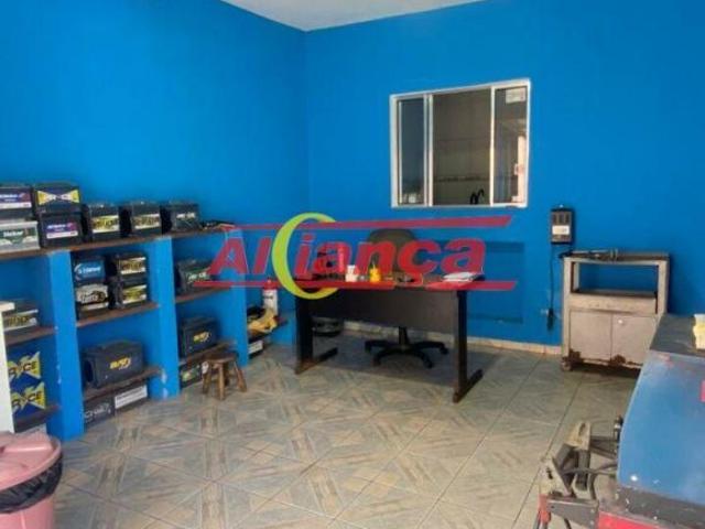 CASA COM 3 DORMITÓRIOS, 2 CASA MESMO TERRENO COM PONTO COMERCIAL PROX SHOPING BONSUCESSO A VENDA