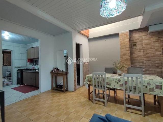 Casa com 3 Dormitórios 2 Vagas Jardim Algarve