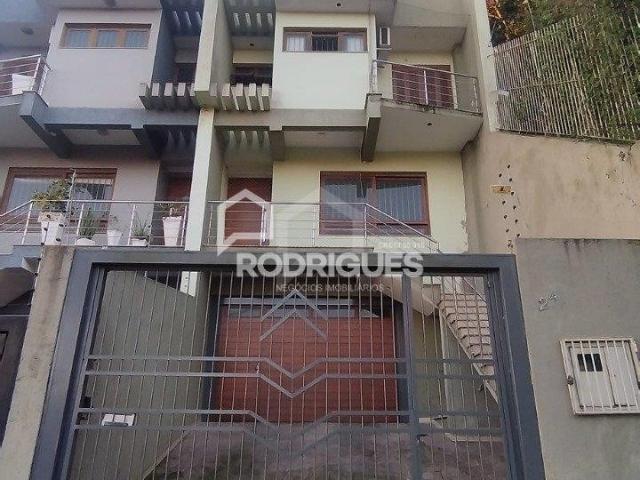 Casa com 3 dormitórios, 350.00m² para locação por R$ 4.580,00 Jardim América São Leopoldo/RS