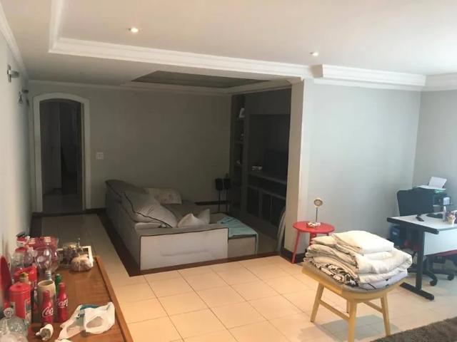 Casa com 3 dormitórios, 350 m² Águas da Fazendinha, Granja Viana Carapicuíba/SP