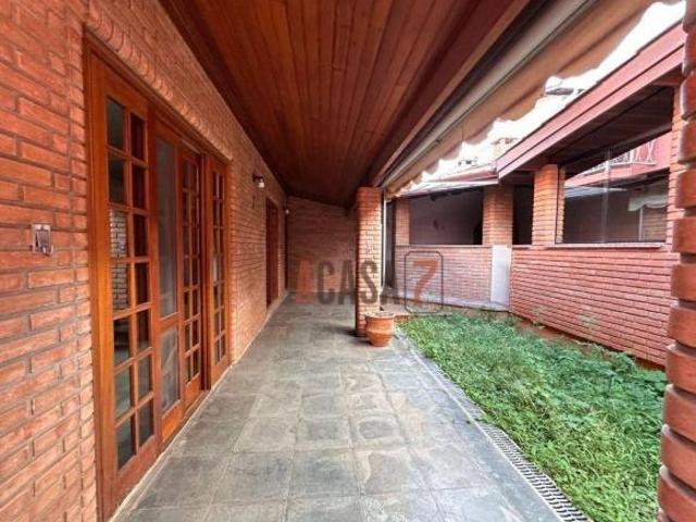 Casa com 3 dormitórios, 303 m² venda ou aluguel por Condomínio Granja Olga I Sorocaba/SP
