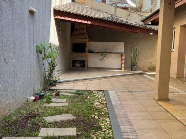 Casa com 3 dormitórios, 300 m² venda por R$ 2.000.000,00 ou aluguel por R$ 10.000,00/mês Condomí