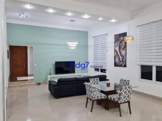 Casa com 3 dormitórios, 3 suítes à venda, 590 m² por R$ 1.890.000 Granja Viana