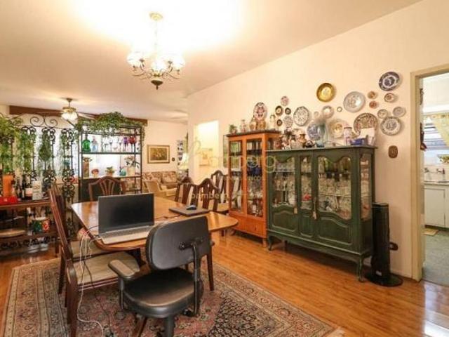 Casa com 3 dormitórios 4 vagas a venda no Brooklin Paulista