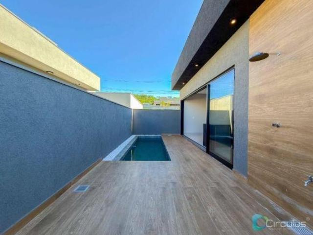Casa com 3 dormitórios/Suítes à venda, 167 m²