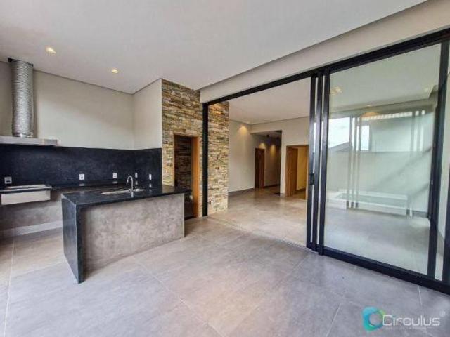 Casa com 3 dormitórios/Suítes à venda, 204 m² Residencial Alto do Castelo Ribeirão Preto/SP