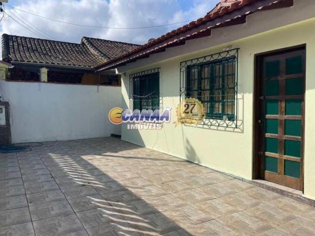 Casa à venda em Mongaguá – Lote de 250 m² a apenas 400 metros da praia!