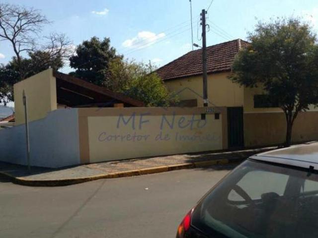 Casa com 3 dorms, Centro, Pirassununga R$ 450 mil, Cod: 10132944